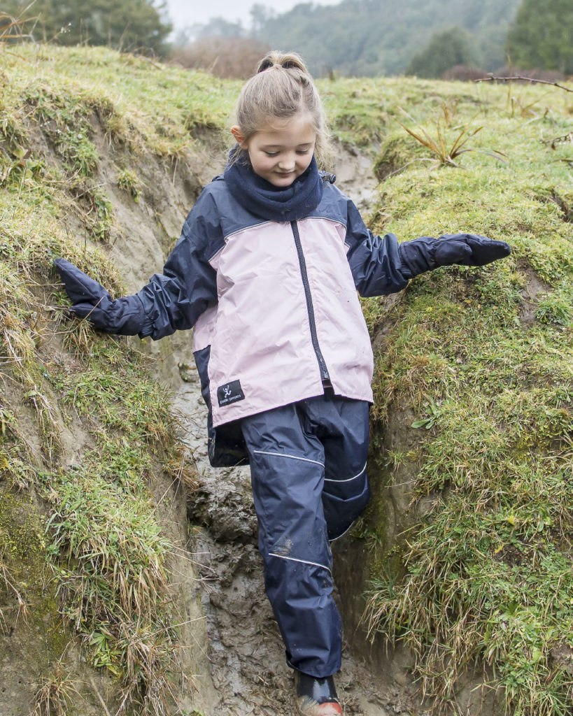 Kids Mittens - Navy - Kids Outdoor Clothing NZ - Puddle Jumpers